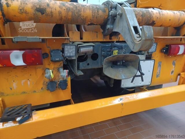 ⇒ Absetzkipper & Container LKW gebraucht kaufen bei TruckScout24.de